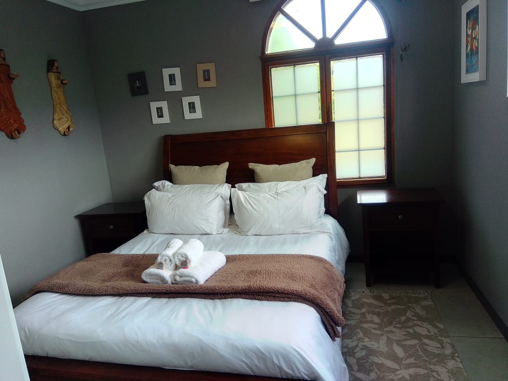 The Lofts @ Maple Square - Boutique Studio Accommodation in Dullstroom